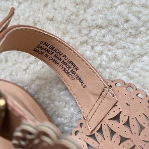 XOXO | Shoes | Nwot Tan Boho Floral Cutout Wedge Sandals Size 65 | Poshmark